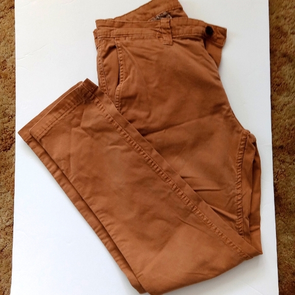 George | Pants | George Slim Straight Jeans Size 323 Guc Brown ...